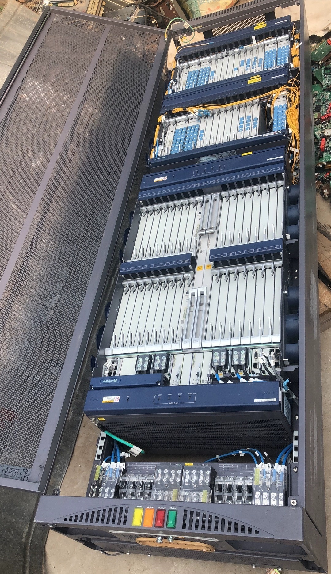 Huawei OSN9800 U series WDM OTN Transmission OSN 9800 U64 U32 U16