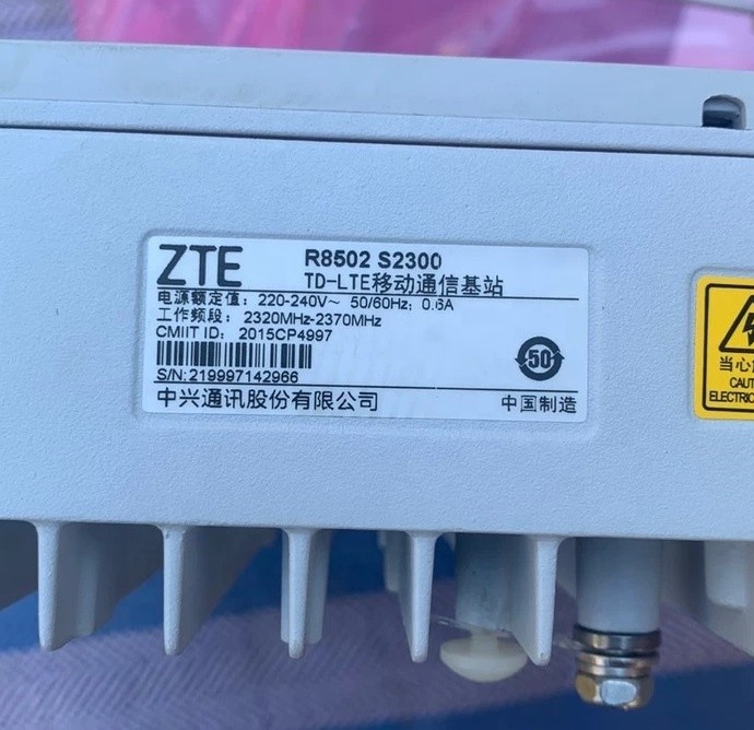 ZTE ZXSDR R8502 S2300 2320MHz-2370MHz 50/60Hz 0.6A R8502E S2600 TD-LTE ...