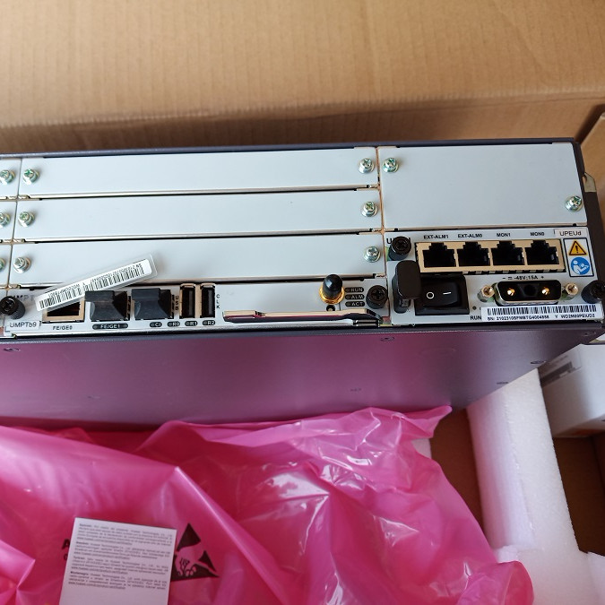 huawei BBU 3900 DBBP530 UMPTb7+UBBPc